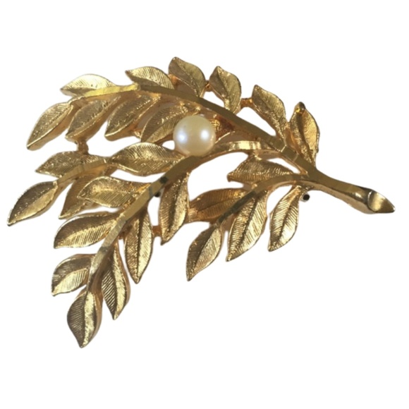 Vintage | Jewelry | Vintage Bsk Golden Tree Branch W Pearl Brooch Pin ...